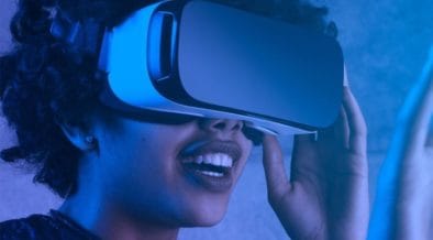 Why Accenture is giving VR headsets to thousands of new hires - ESG News