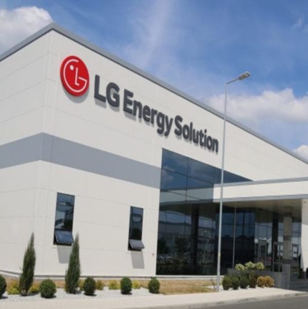 LGエナジーソリューション、2025年までに全世界の生産拠点でRE100達成を目指す - ESGニュース