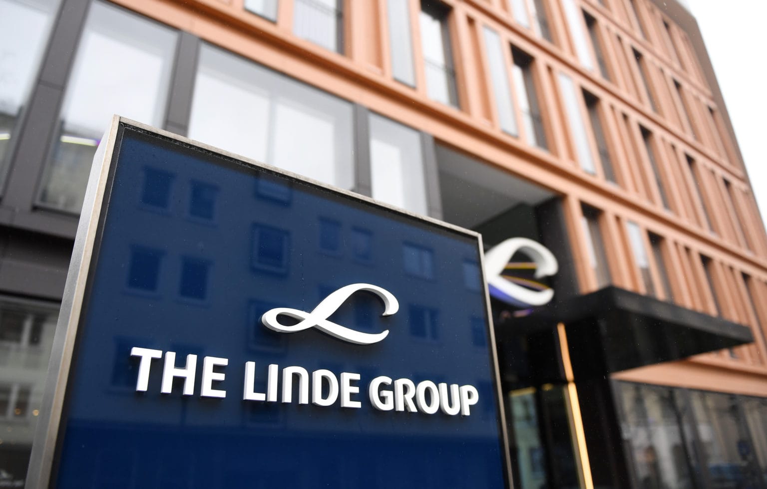 Linde Starts Green Hydrogen Production in Greece - ESG News