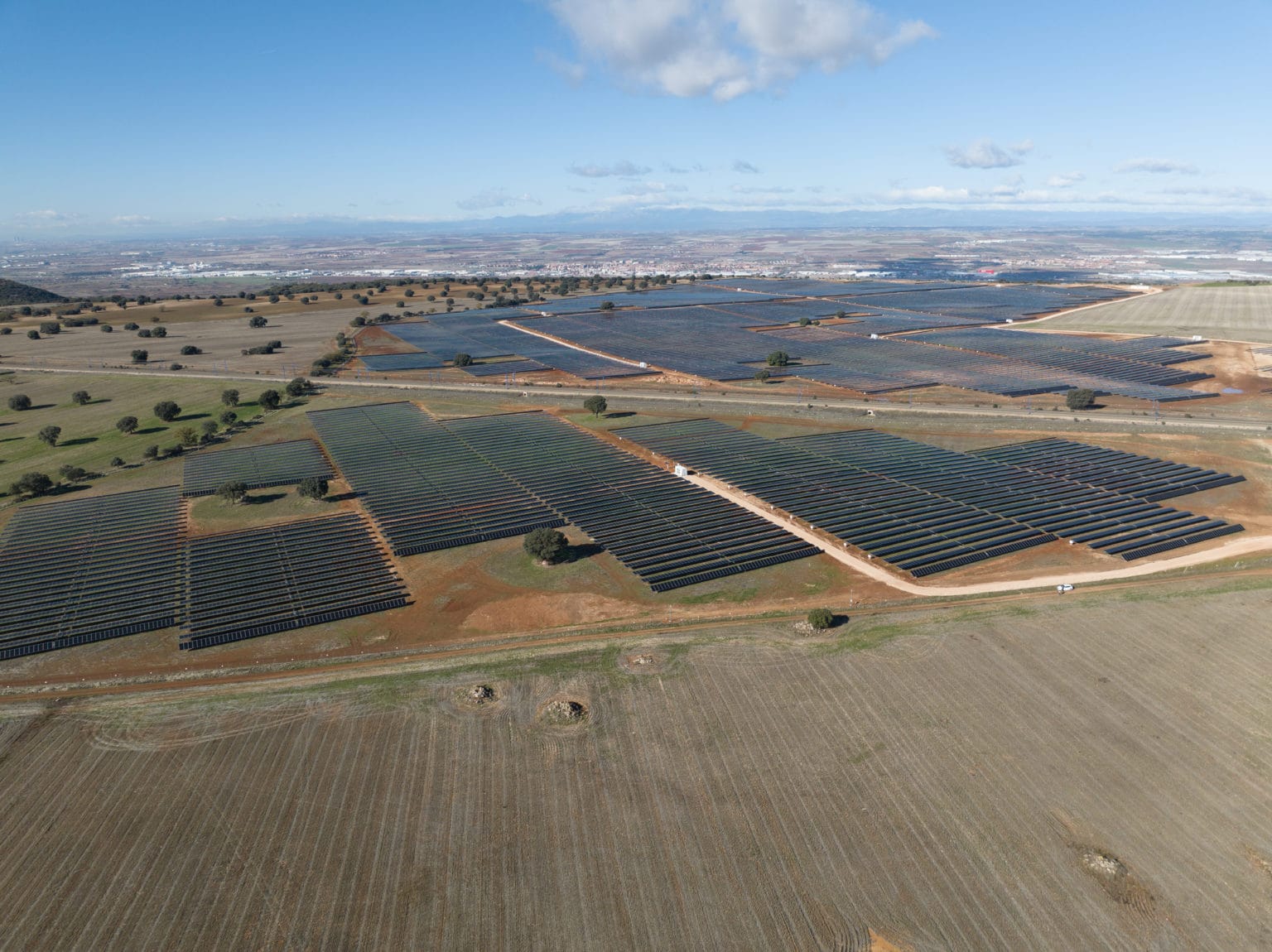 RWE to Commission Casa Valdes Solar Farm Near Madrid - ESG News