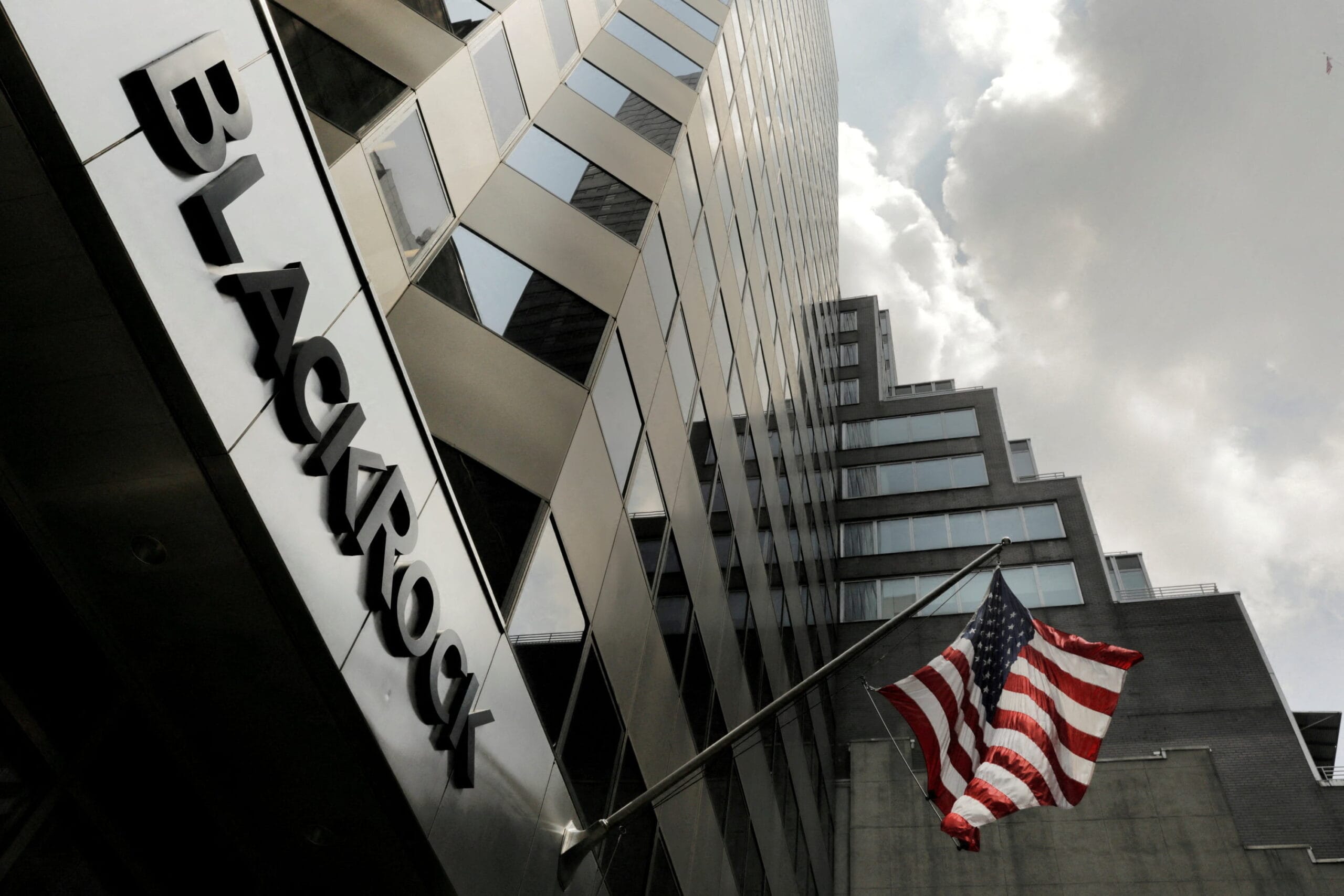 BlackRock, SGX and MSCI Launch US$426M Climate Action ETF in Singapore ...