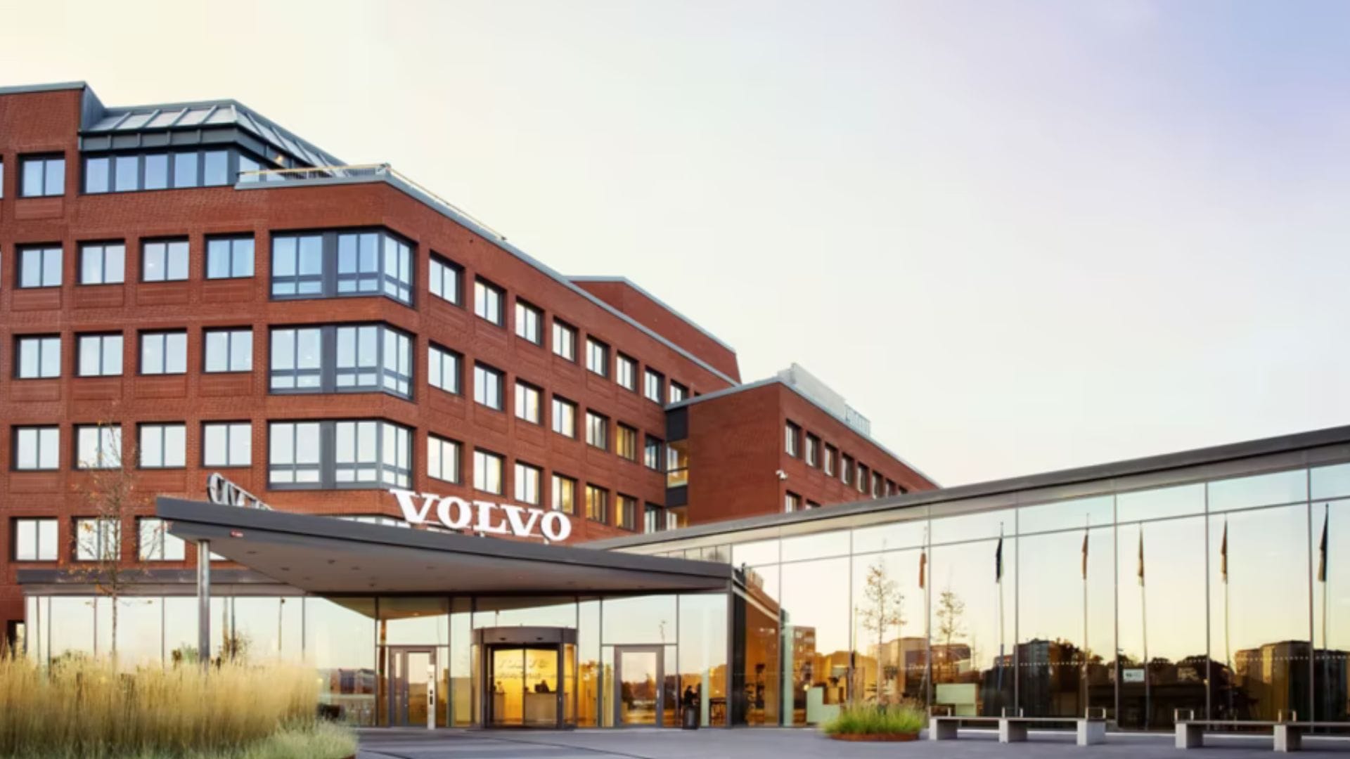 Volvo Group and CRH Join Forces to Accelerate Construction Industry ...