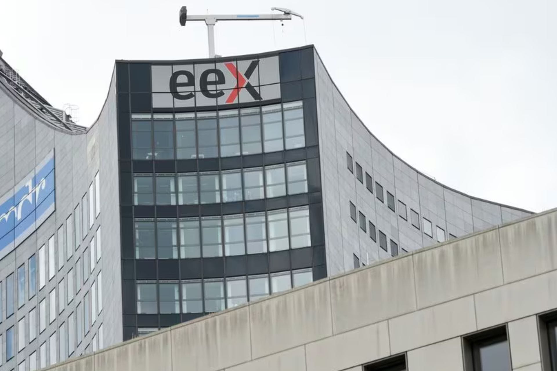 EEX Announces 2024 Auction Schedule for EU and Aviation Emission Allowances - ESG News