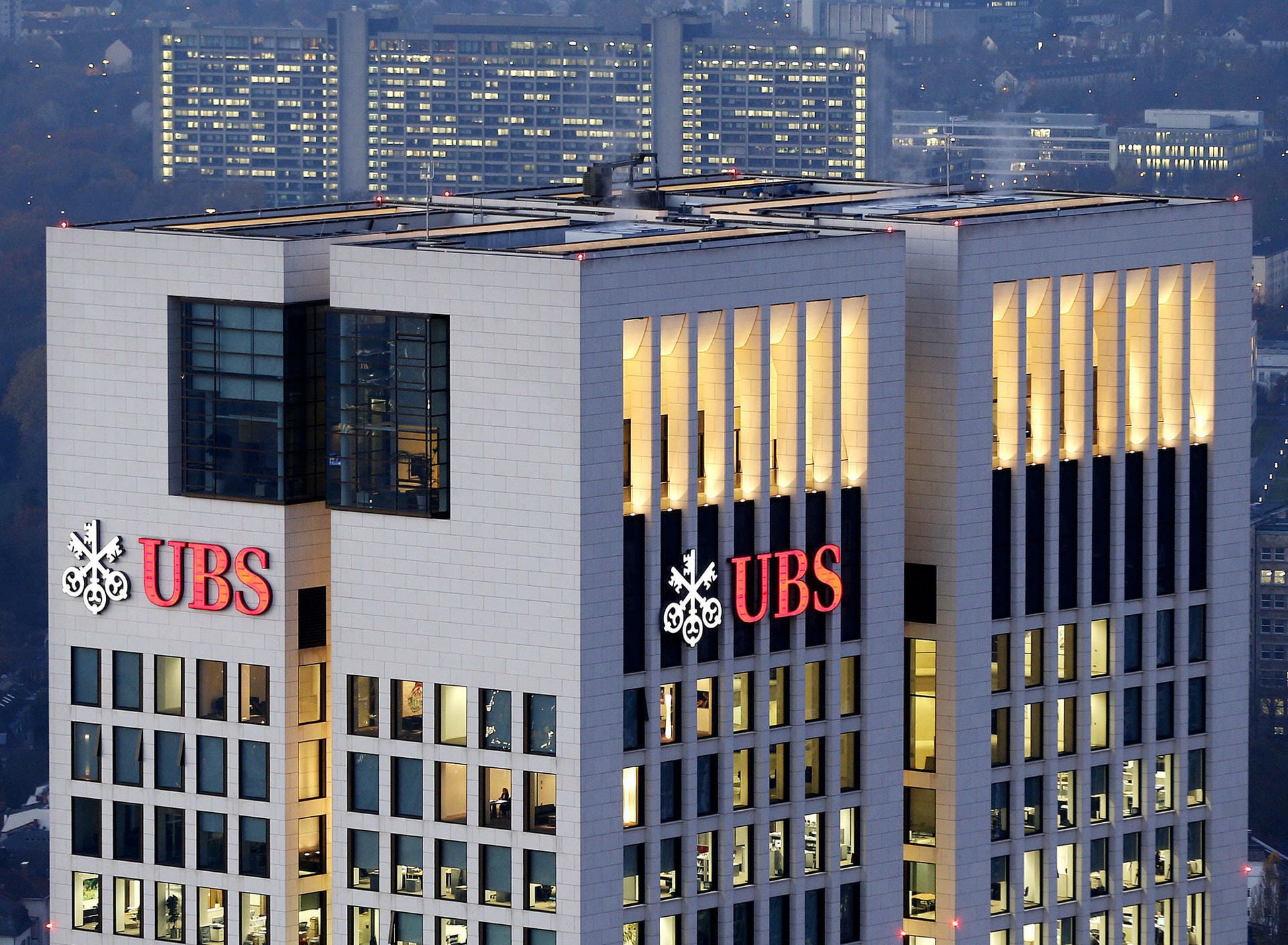 UBS Launches Europe's First S&P 500 Climate Transition ESG ETF - ESG News