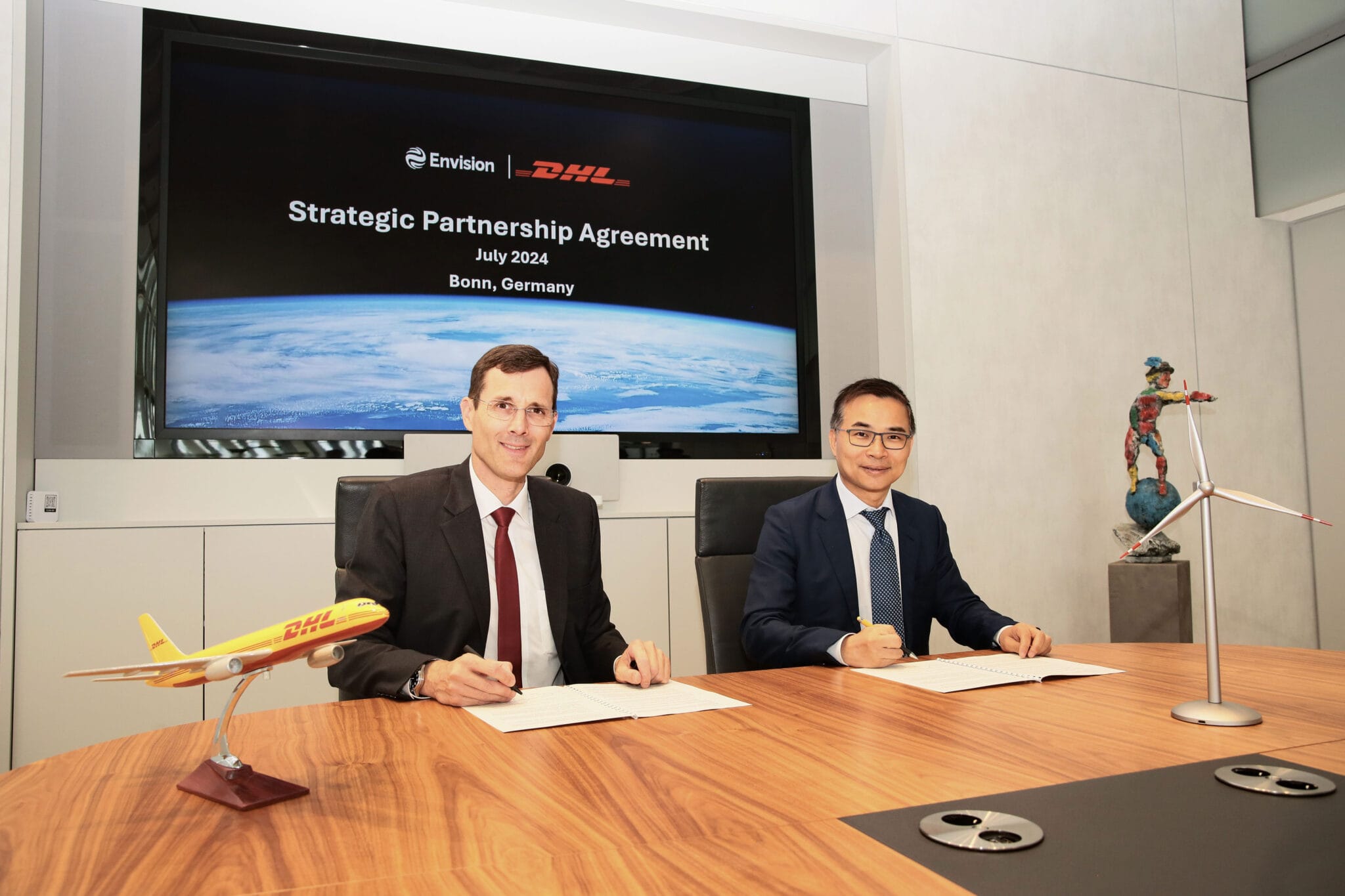 DHL and Envision Partner to Boost Aviation Decarbonization with 30% SAF Mix by 2030 - ESG News