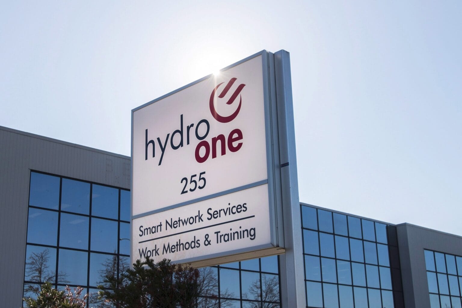 Hydro One Secures $1.2 Billion for Green Projects Through Medium Term ...
