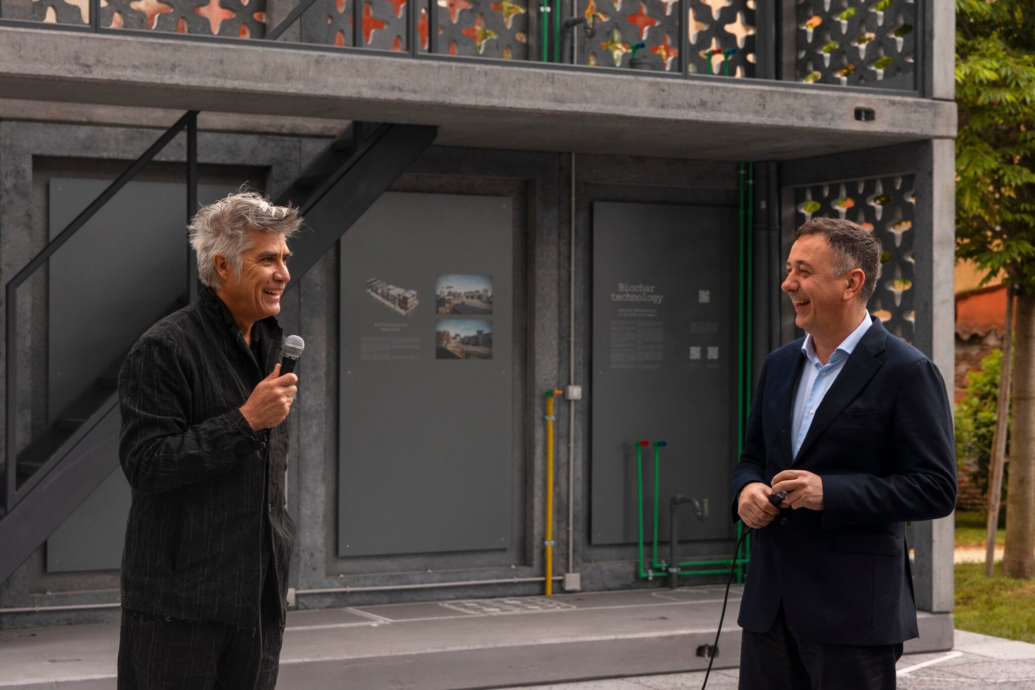 Holcim and ELEMENTAL Launch Biochar Concrete That Turns Buildings Into ...