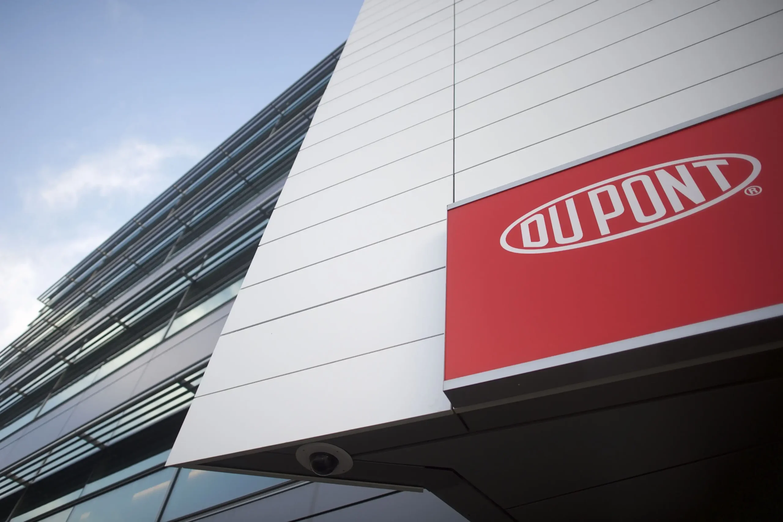 DuPont Reaches 100% Renewable Grid Electricity in EU Operations - ESG News