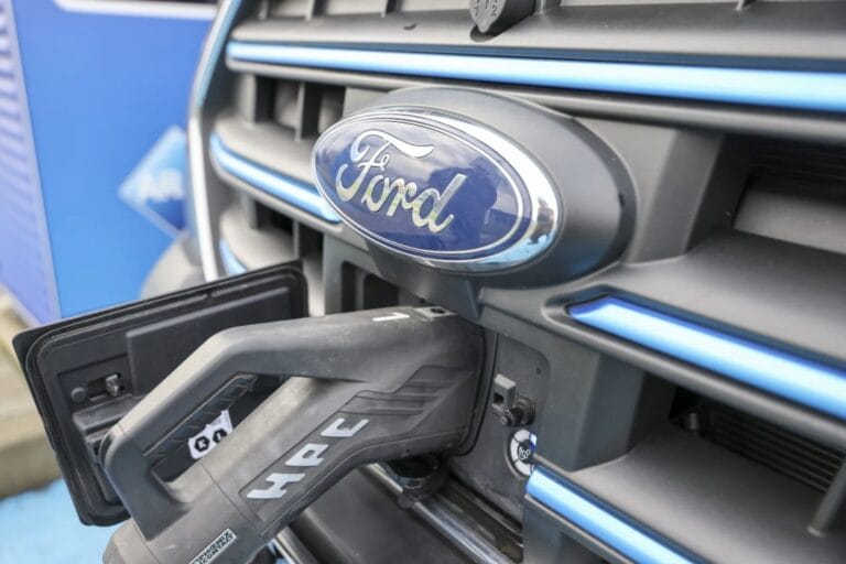 Ford to Invest $5B in New Electric Vehicle Platform - ESG News