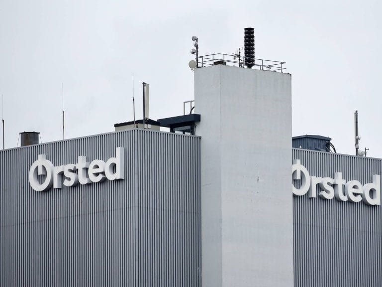 Ørsted Becomes First Energy Major to Complete Full Green Transition ...